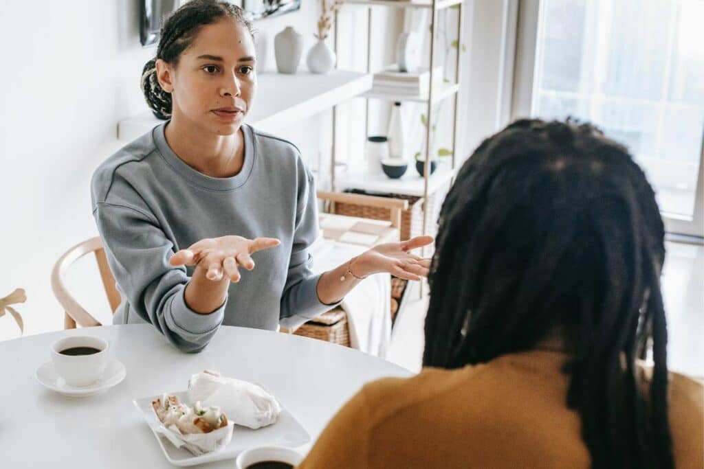 How to Manage Difficult Conversations in Relationships